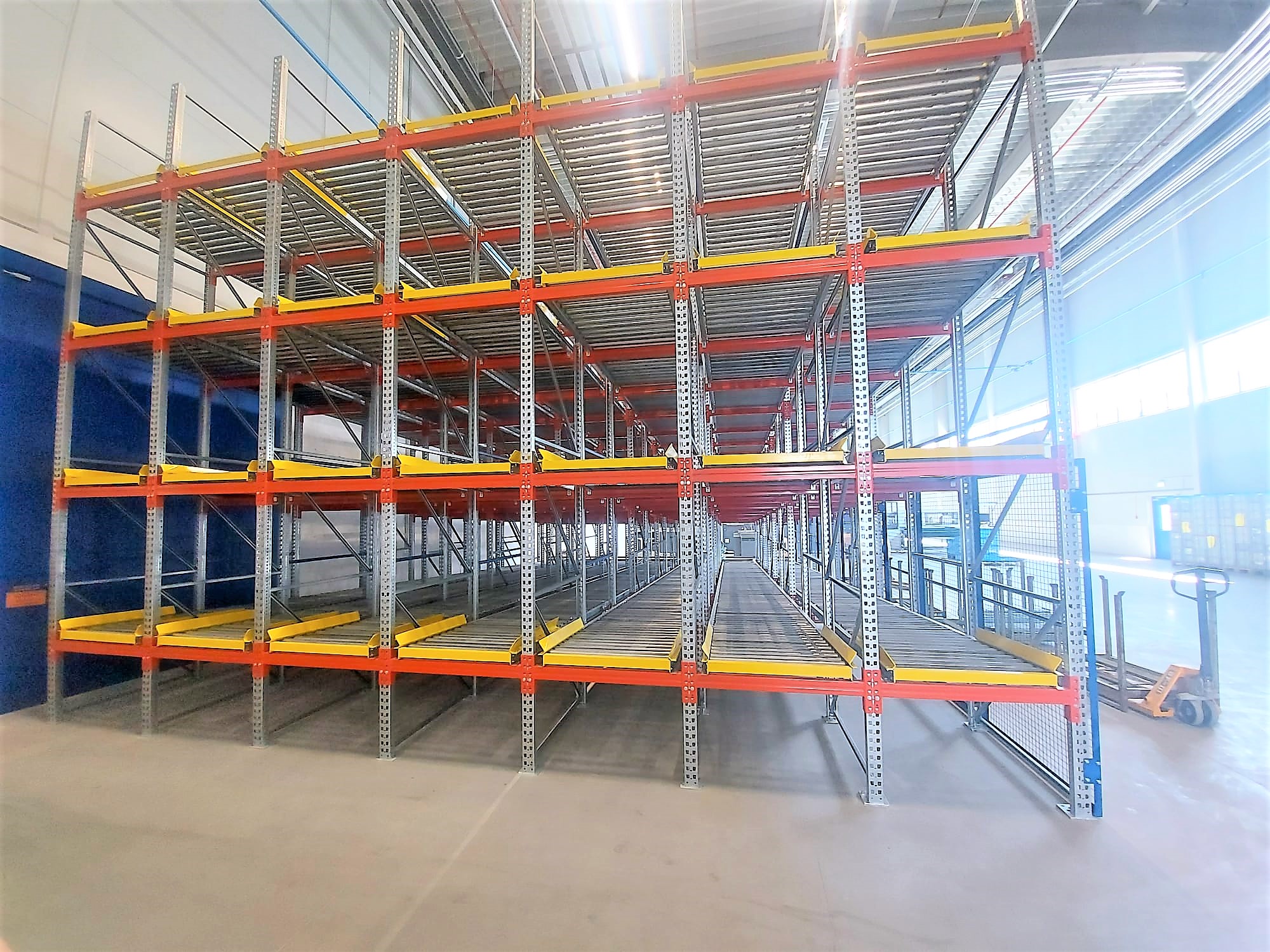 META Multiline - Sisteme de rafturi dinamice cu flux (FIFO)